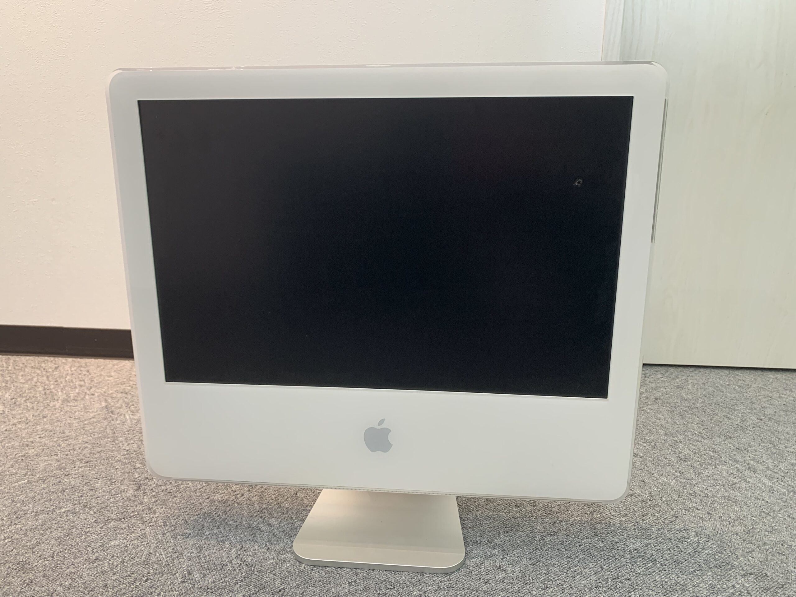 Apple iMac G5 無料引き取り パソコン処分 - MacからWindowsまでPC買取専門店macsell(マクセル)【ジャンク・故障品・完動品】